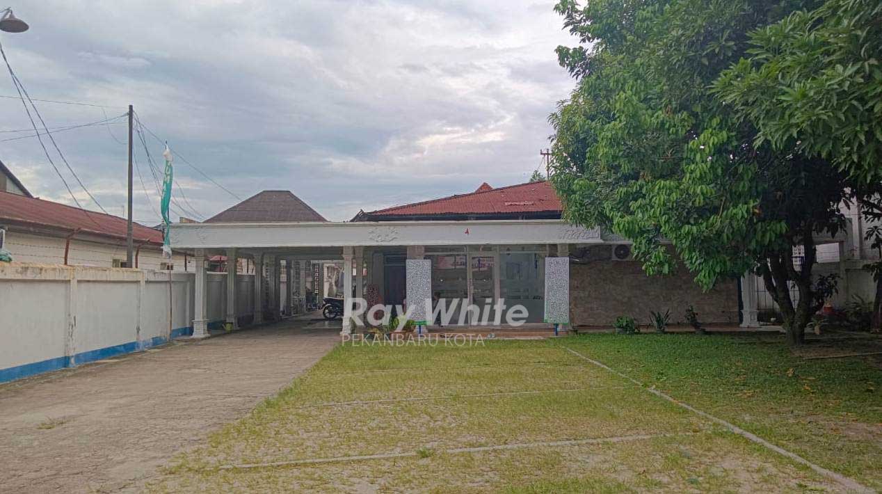 Dijual Rumah Tanah Luas di Jalan Durian, Pekanbaru - Ray White ...
